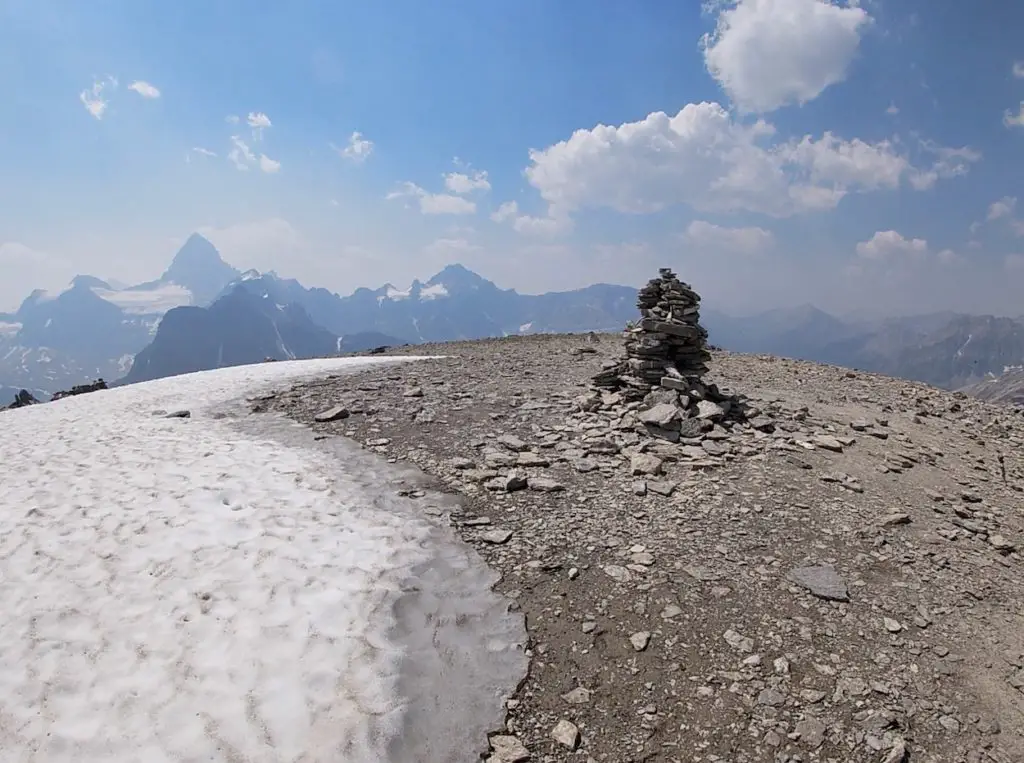 Hiking Mt Assiniboine – Complete Backpacking Guide & Maps – Rise & Alpine