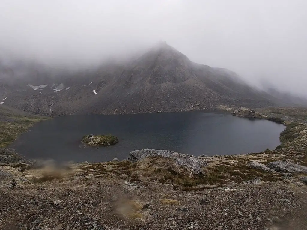 Hiking to Grizzly, Divide and Talus Lakes | Yukon’s Ultimate Tombstone ...