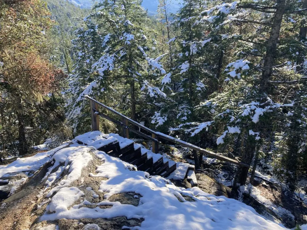 Brohm Lake Loop & Tantalus Viewpoint Hike, Squamish BC – Rise & Alpine