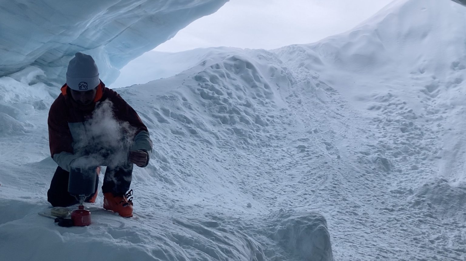 How to Find The Blackcomb Glacier ICE CAVE in Whistler – Rise & Alpine
