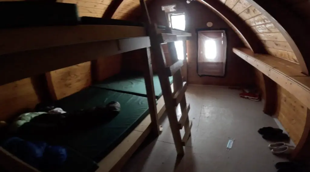 The Wendy Thompson Hut in Marriott Basin – Duffey Lake Backcountry ...